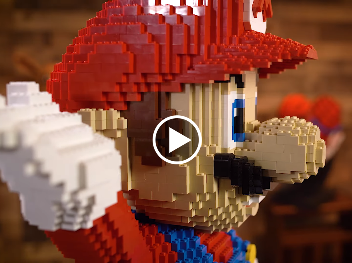 Lego Mario em tamanho real custa 900 dólares